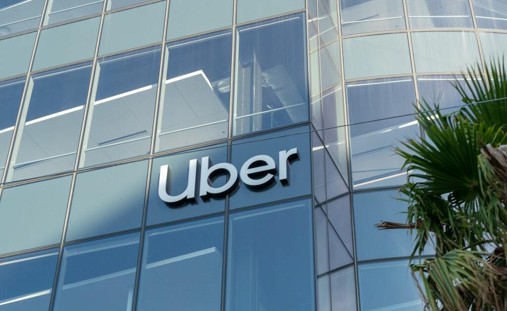 Uber Requires Nondisclosure Agreement Before Helping Carjacked Driver ...